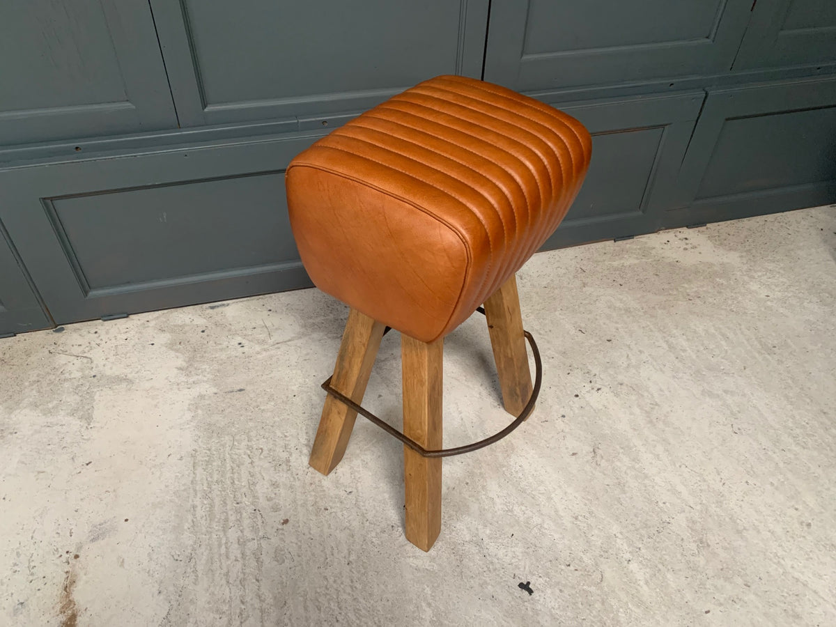 Ribbed Leather Pommel Horse Bar Stool in Tan – John Cowell Limited